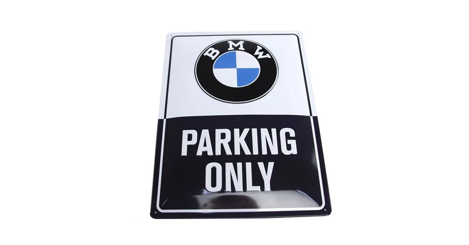 Gyári BMW Parking Only fém tábla 80282463140 6.900 Ft - BCF.HU